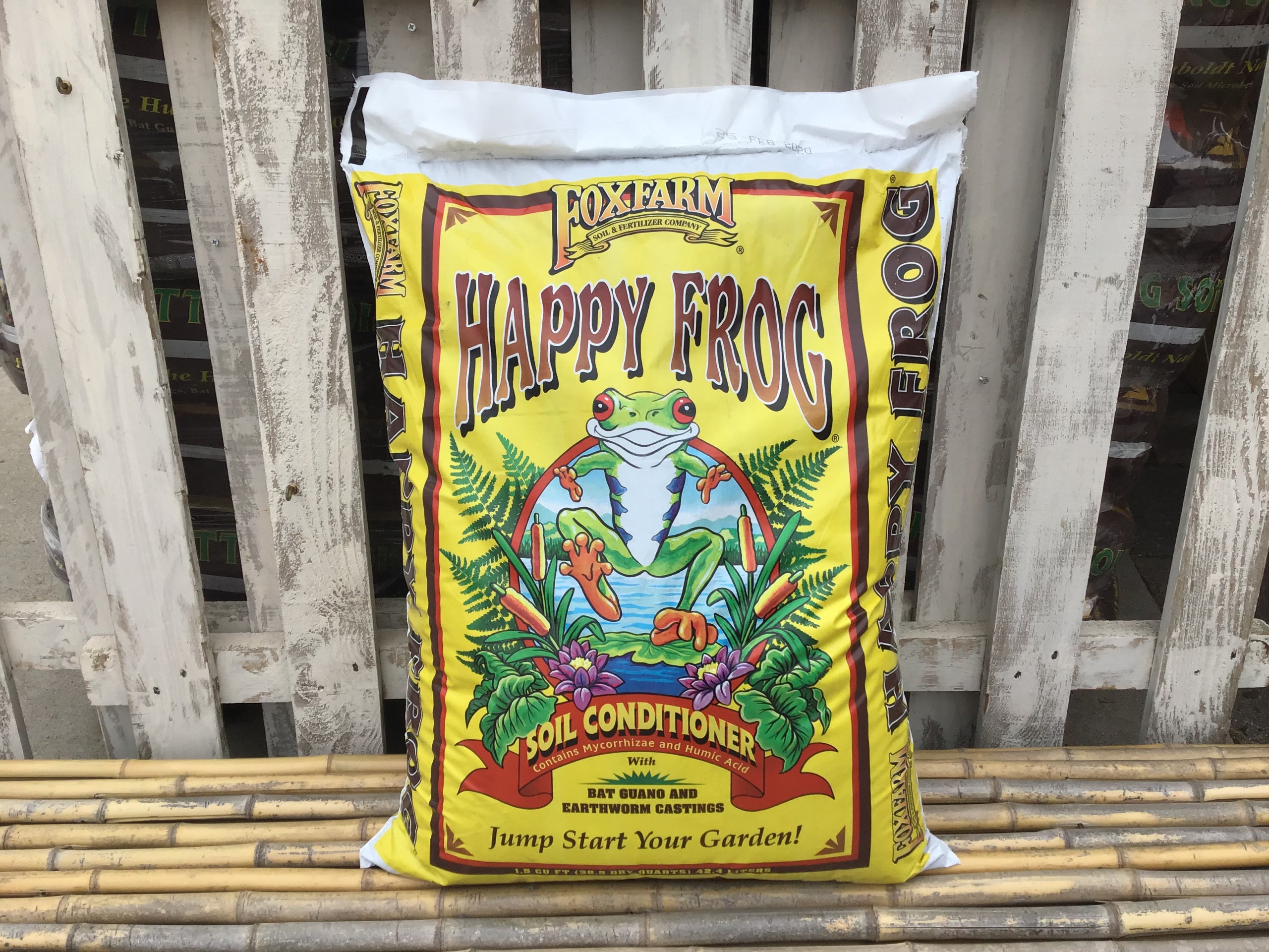 FoxFarm Happy Frog Soil Conditioner 1.5 CUFT | Paisley Gardens, LLC